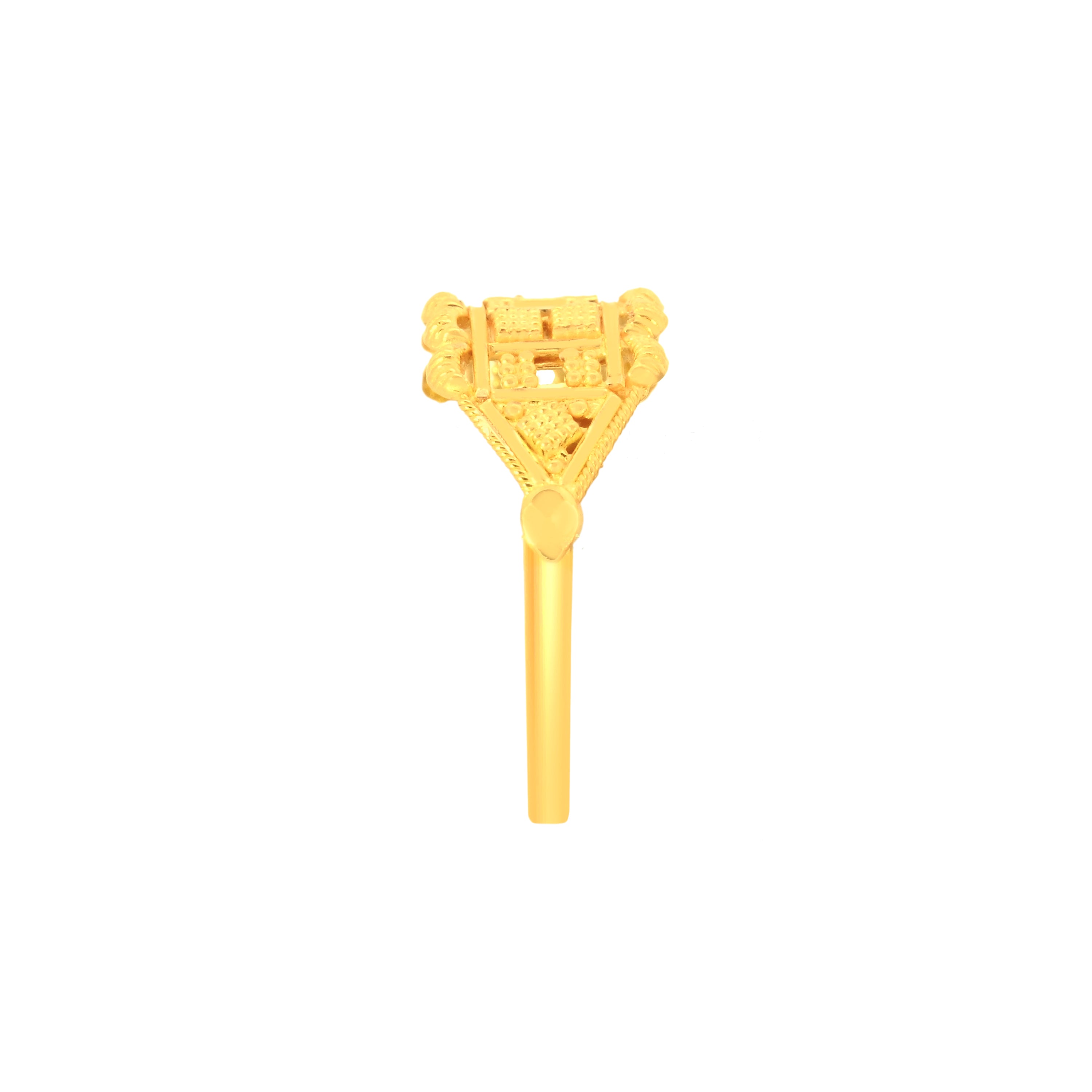 22k Yellow Gold Fancy Ring in size 6.5 and total gold weight of 2.03g ...